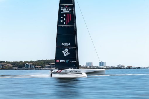 Miss "America" Carries American Magic - SAIL PENSACOLA